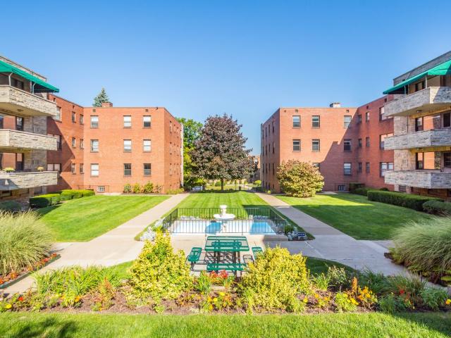 Royal Garden Apartments