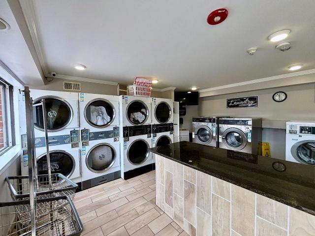 Royal Grove Apartments 3 Bedroom Apartment for Rent at 1100 Grove Ave, Bensenville, IL 60106