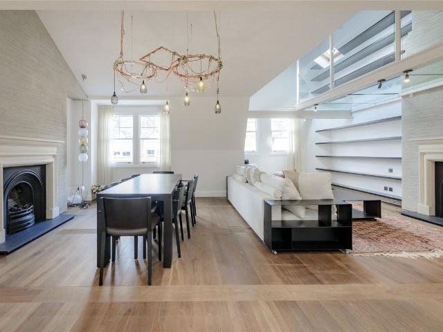 Royal Hospital Road, Chelsea, London SW3, 4 bed flat to rent, £10,833 pcm | PrimeLocation