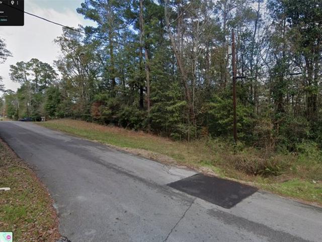 Royal Lake Dr, Conroe, TX 77303