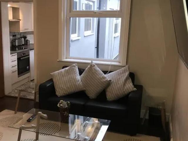 Royal Mail, Dudley Road, Birmingham, B18 7QN, United Kingdom | 1 bed townhouse for rent #97177255 | Rentberry