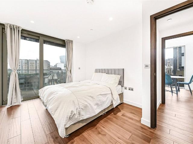 Royal Mint Gardens, London E1, 1 bed flat to rent, £2,750 pcm | PrimeLocation