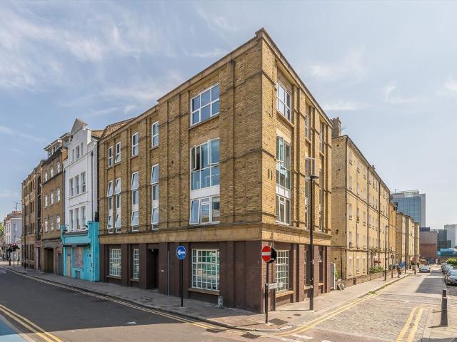 Royal Mint Street, Tower Hill E1, 2 bed flat to rent, £2,300 pcm | PrimeLocation