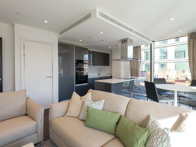 Royal Mint Street, London E1, 2 bed flat to rent, £3,500 pcm | PrimeLocation