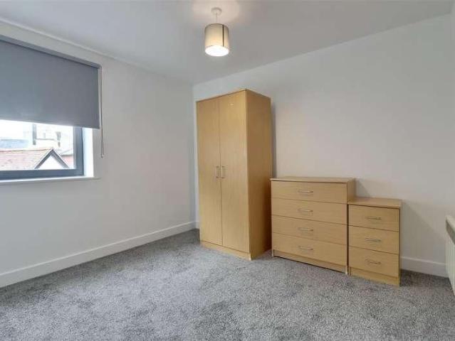 Royal Oak Court, Queen Street, Portsmouth, PO1