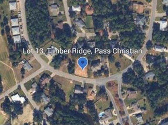 Royal Oak Dr, Pass Christian, MS 39571