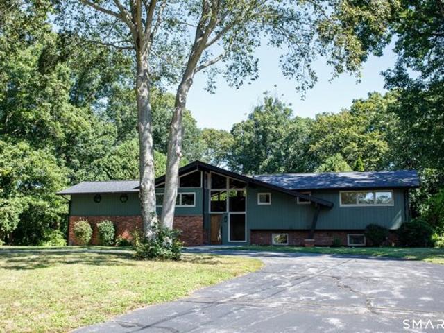 Royal Oaks Dr, Norwich, Home For Sale