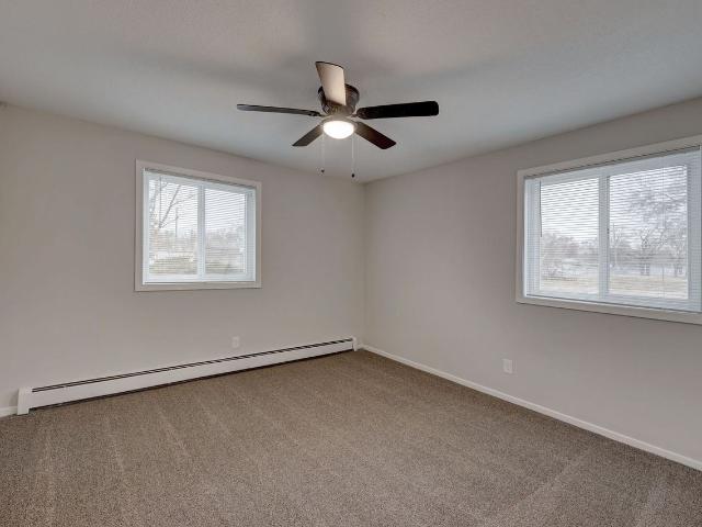 Royal Oaks 1 Bedroom Apartment for Rent at 241 249 99th Ave Ne, Blaine, MN 55434