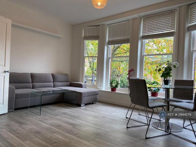 Royal Parade, Richmond, TW9 2 bed flat to rent £3,500 pcm £808 pw