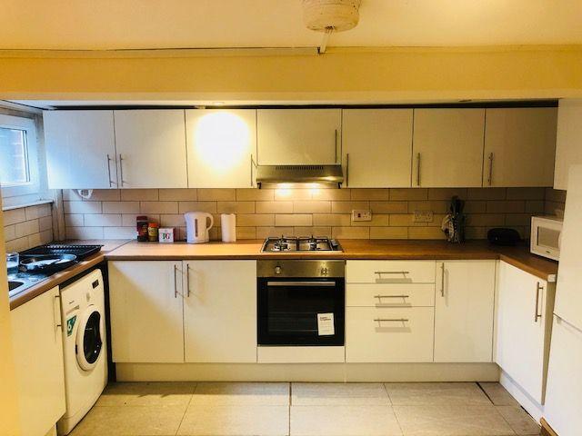 Royal Park Avenue, 58, Leeds LS6, 4 bed terraced house to rent, £1,725 pcm | PrimeLocation