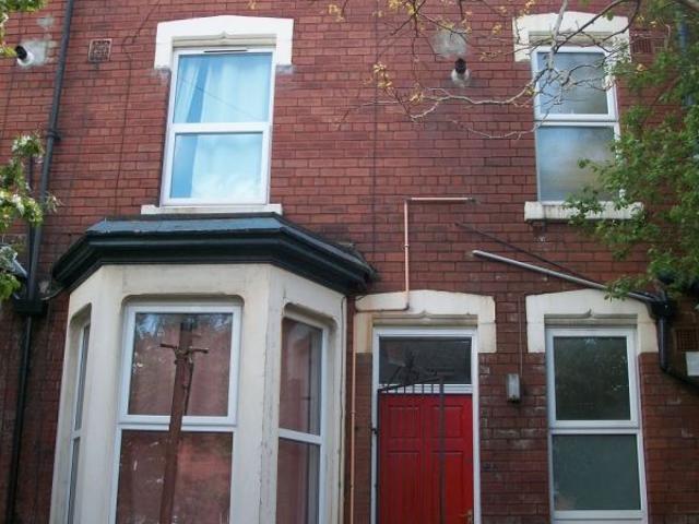 Royal Park Avenue, Hyde Park, Leeds LS6, 3 bed shared accommodation to rent, £425 pppm | PrimeLocation