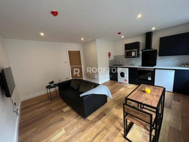 Royal Park Road 2 bed house share to rent £1,464 pcm £338 pw