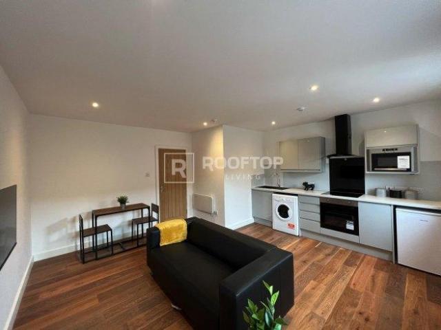 Royal Park Road 2 bed house share to rent £1,472 pcm £340 pw