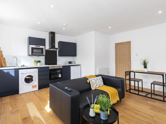 Royal Park Road, Leeds LS6, 2 bed shared accommodation to rent, £776 pppm | PrimeLocation