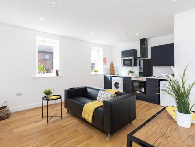 Royal Park Road, Leeds LS6, 2 bed shared accommodation to rent, £802 pppm | PrimeLocation