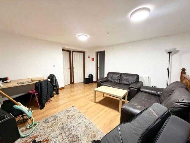 Royal Park Terrace LS6, 3 bed terraced house to rent, £1,495 pcm | PrimeLocation