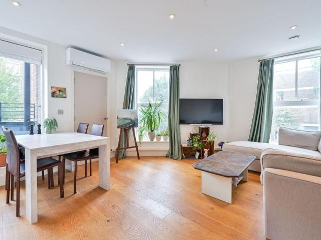 Royal Standard Apartments, Elephant. 2 bed flat to rent £3,250 pcm £750 pw