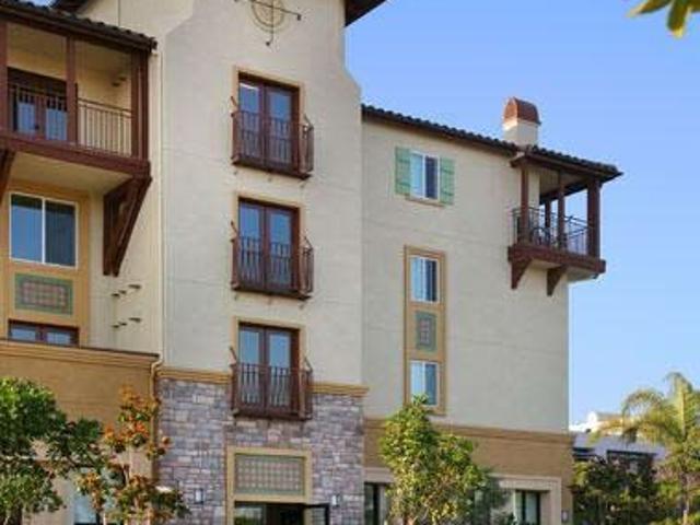 Royale Apts 4 Bedroom Apartment for Rent at 280 Hospital Cir, Westminster, CA 92683 Westminster