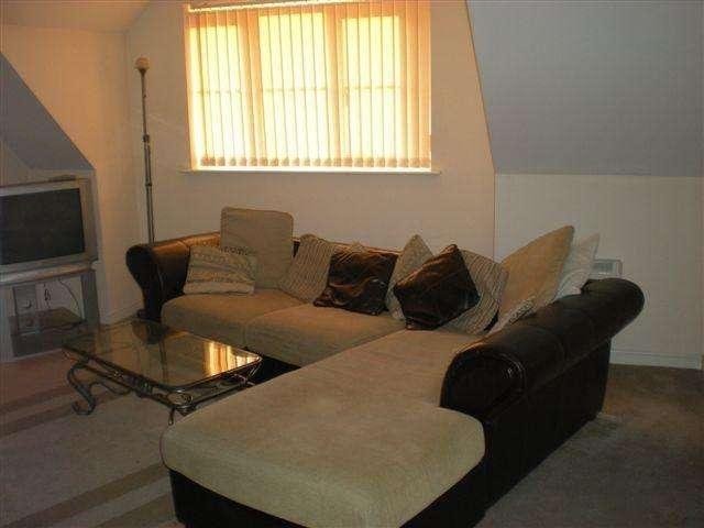 Royale Place, Queens Road, CV11