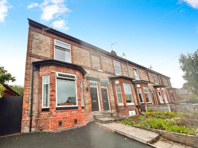 Royle Street, Manchester, Greater. 4 bed terraced house to rent £2,340 pcm £540 pw