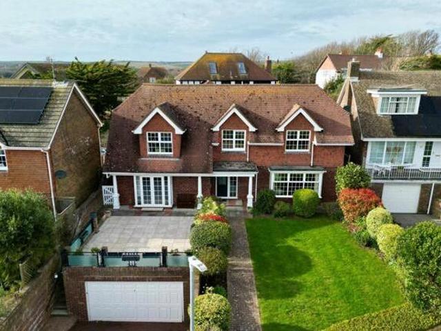 Royles Close, Rottingdean, 4 Bedroom Detached