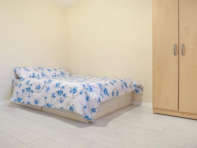 RM2 Coborn Road | Bow | London | E3 2DP