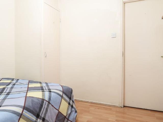 RM2 Vernon Road | Bow | London | E3 5HR