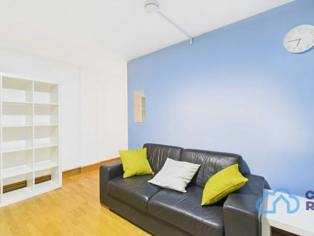 RM4 Basing Place | Hackney | London | E2 8AB