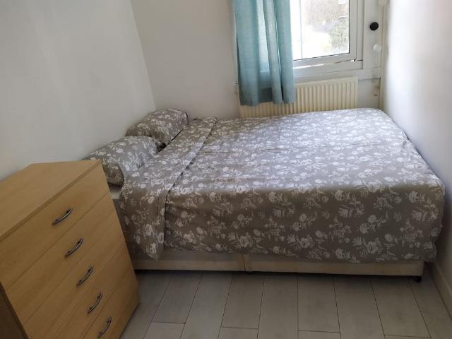 RM4 Gale Street | Bow Common | London | E3 3RN