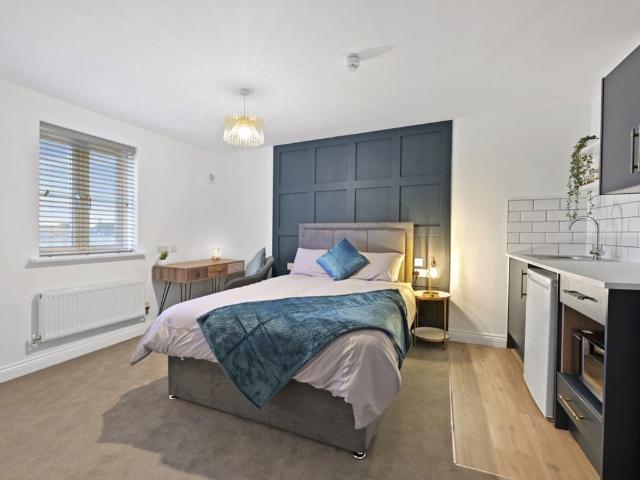Rm 2, 20 Boleyn Ave, Sugar Way, P`Boro PE2, Room to rent, £730 pcm | PrimeLocation