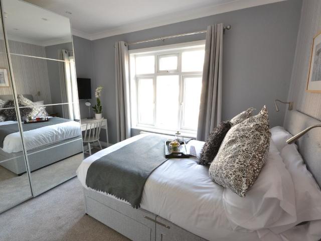 Rm 3, 241B Beechwood Road, Luton, Bedfordshire LU4, Room to rent, £700 pcm | PrimeLocation