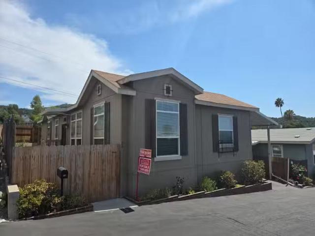 Rmm26. Incredible 3 Bed 2 Bath Home in Affordable Premier All.