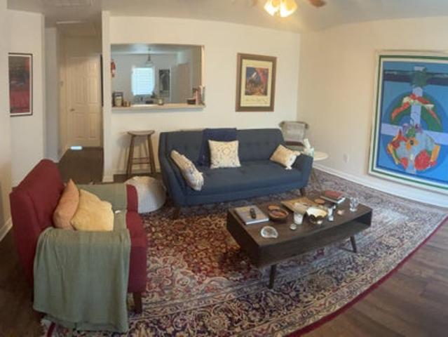 RN needs a roommate