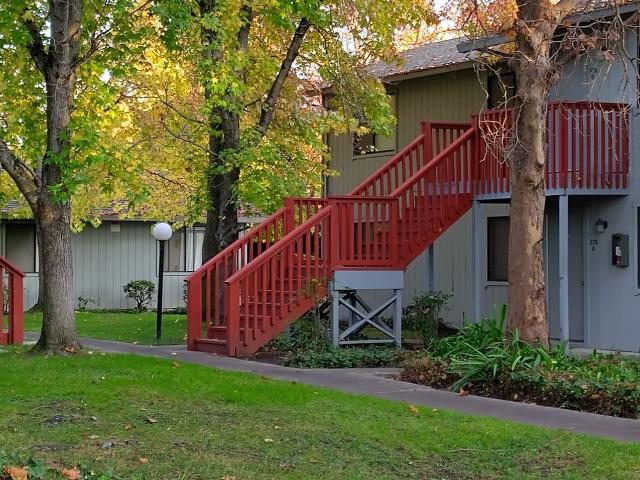 ro664WestAvenue The Pines 1 Bedroom Apartment for Rent at 664 West Ave, Santa Rosa, CA 95407