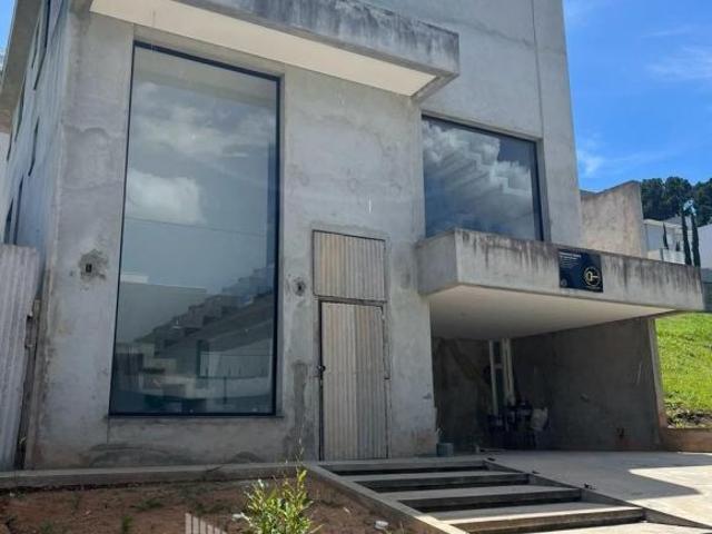 RR5529 Casa 290m² CONDOMÍNIO MORADA DA SERRA OPORTUNIDADE 3 Suítes 4 Vagas Santana de Parnaíba