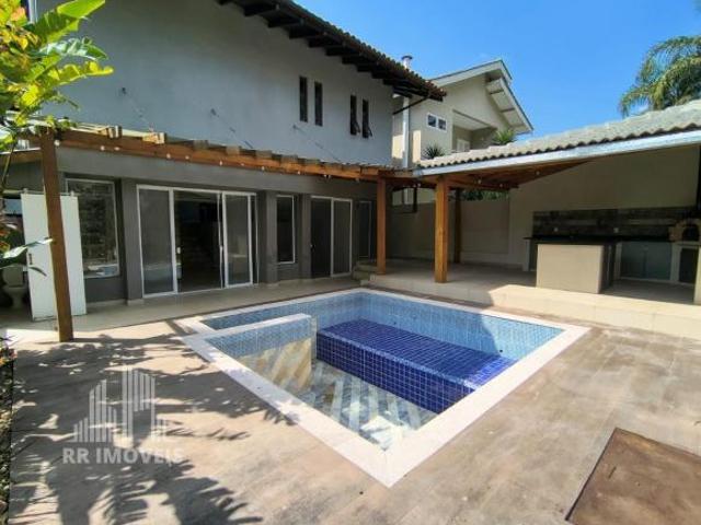 RR8768 Casa 500m² RESIDENCIAL 6 OPORTUNIDADE 3 Suítes 4 Vagas Santana de Parnaíba, SP Ótima