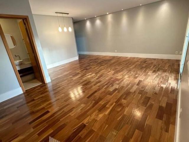 RR9195 Apartamento 122m² CONDOMÍNIO JARDINS TAMBORÉ OPORTUNIDADE 3 Suítes 2 Vagas Santana de P
