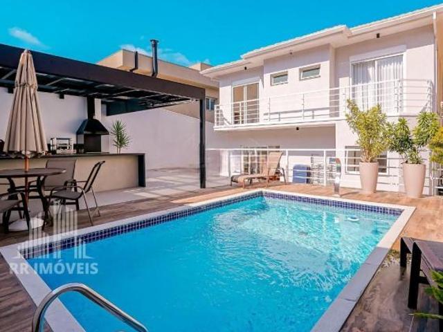 RR9252 Casa 239m² CONDOMÍNIO VALVILLE I OPORTUNIDADE 3 Suítes 4 Vagas Santana de Parnaíba, SP