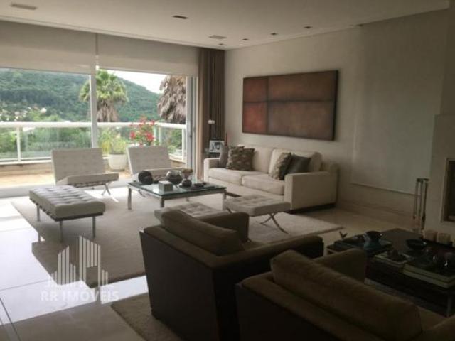 RR9307 Casa 1054m² CONDOMÍNIO RESIDENCIAL ALPHAVILLE 10 OPORTUNIDADE 4 Dorms 5 Vagas Santana d
