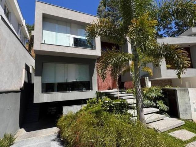 RRCOD10133 Casa 460m² CONDOMÍNIO TAMBORÉ 11 OPORTUNIDADE 3 Suítes 4 Vagas Santana de Parnaíba