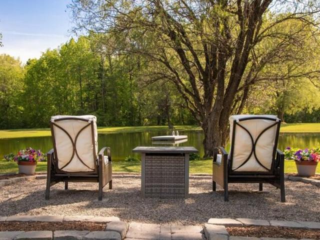Rte, Clarendon, Home For Sale