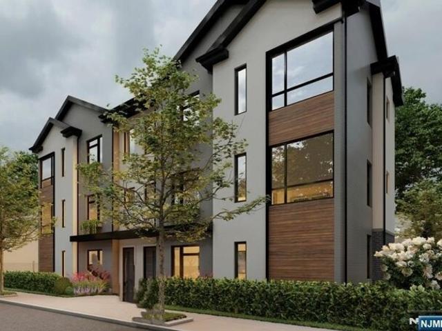 Runyon St, Newark, Home For Sale