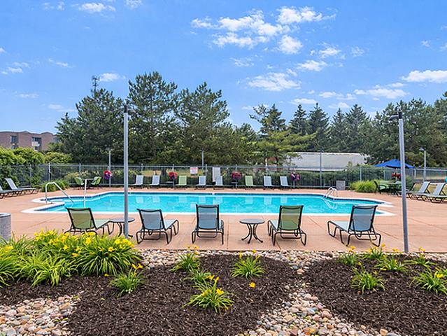 Runaway Bay 1 Bedroom Apartment for Rent at 1011 Runaway Bay Dr, Lansing, MI 48917