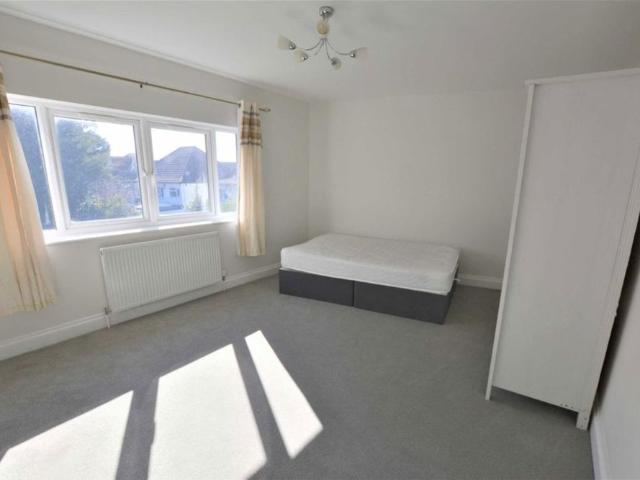 Rundell Crescent, NW4, London