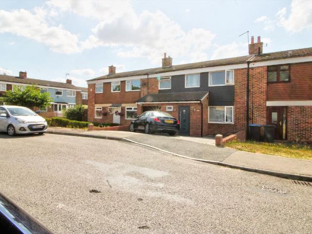 Rundells, Harlow CM18, 4 bed terraced house to rent, £2,200 pcm | PrimeLocation