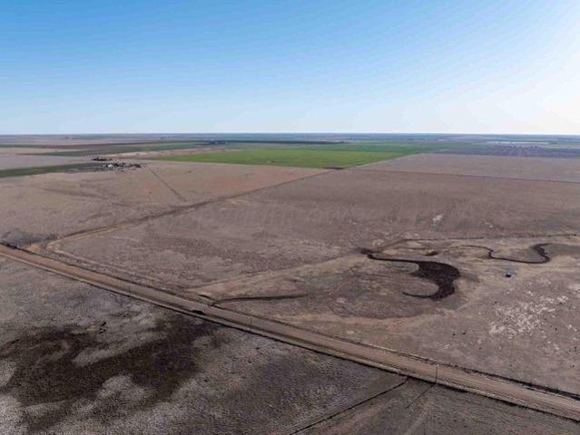 Running Water Rd, Happy, TX 79042