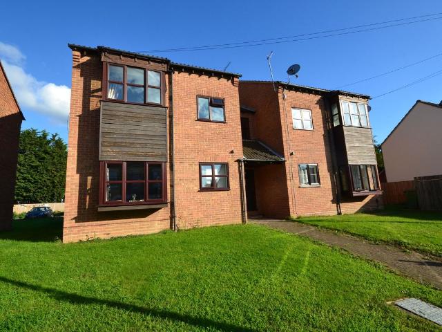 Runnymede Road, Runnymede Court SS17, 1 bed flat to rent, £1,100 pcm | PrimeLocation