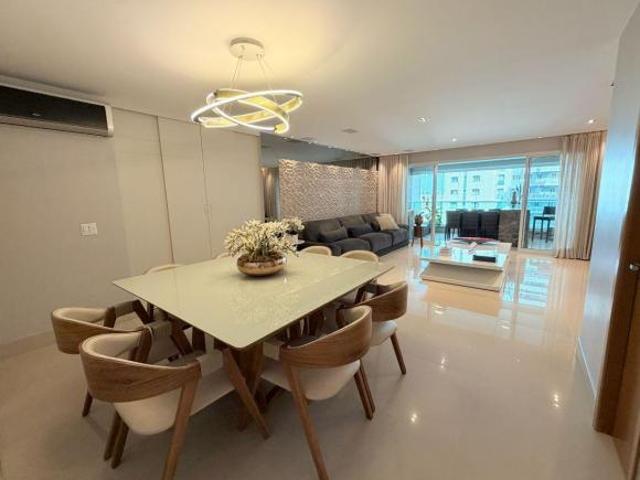 Rua28sul|Res.Via Terrazzo|190m²|4 suítes|2 semi suítes|Lavabo|Escritório|3vagas de garagem