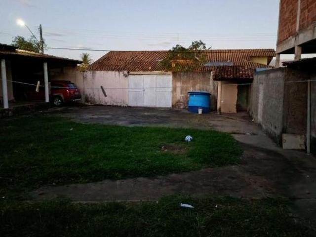 Rua 3 Vicente Pires Casa dentro de condomínio fechado com 03 quartos, 01 suíte, 01 banheiro social