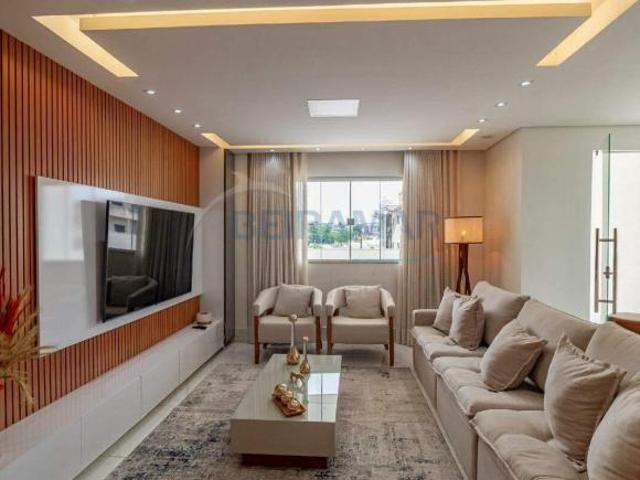 Rua 3 Apartamento Cobertura 3 Quartos, 2 Suítes com Armários à Venda Vicente Pires
